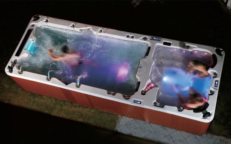 Swimming Pool With Hydro Massage: The History Of The Treatment - Acqua Viva